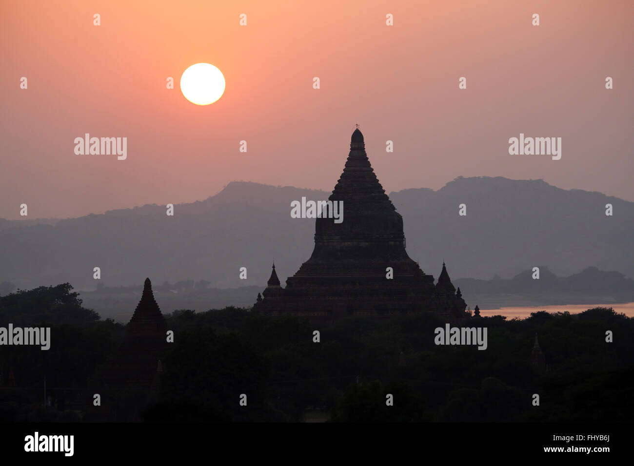 Myanmar sunset landscape hi-res stock photography and images - Alamy