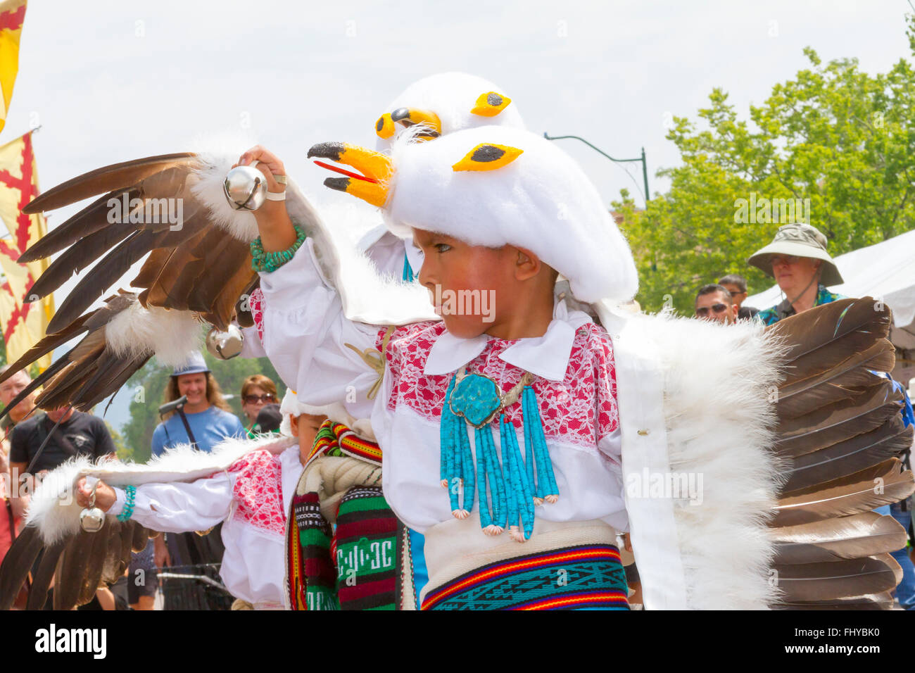 Santa Fe Indian Market Fashion show Native American New Mexico ...