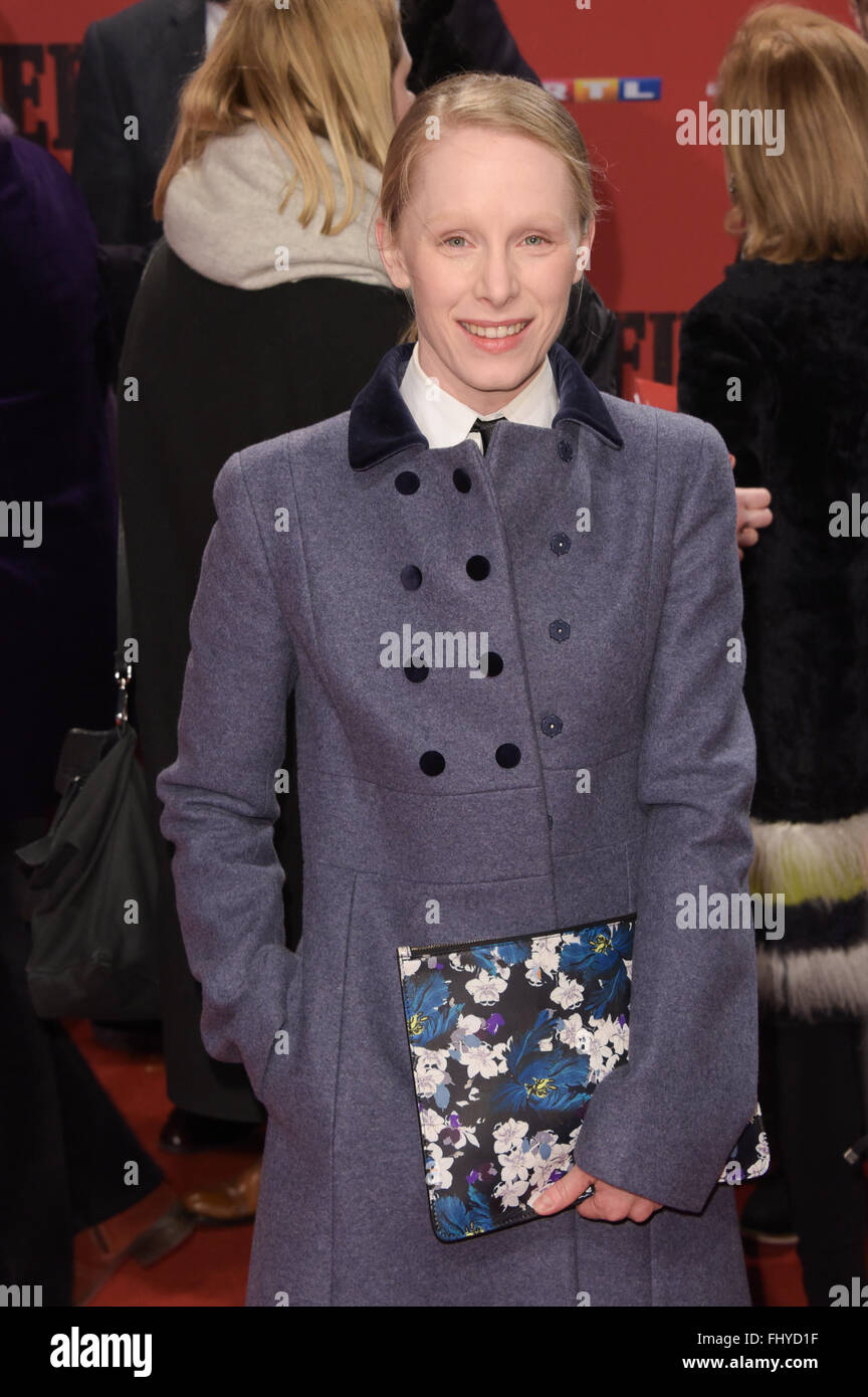 Berlin premiere of 'The Hateful Eight' at Zoo Palast - Red Carpet ...