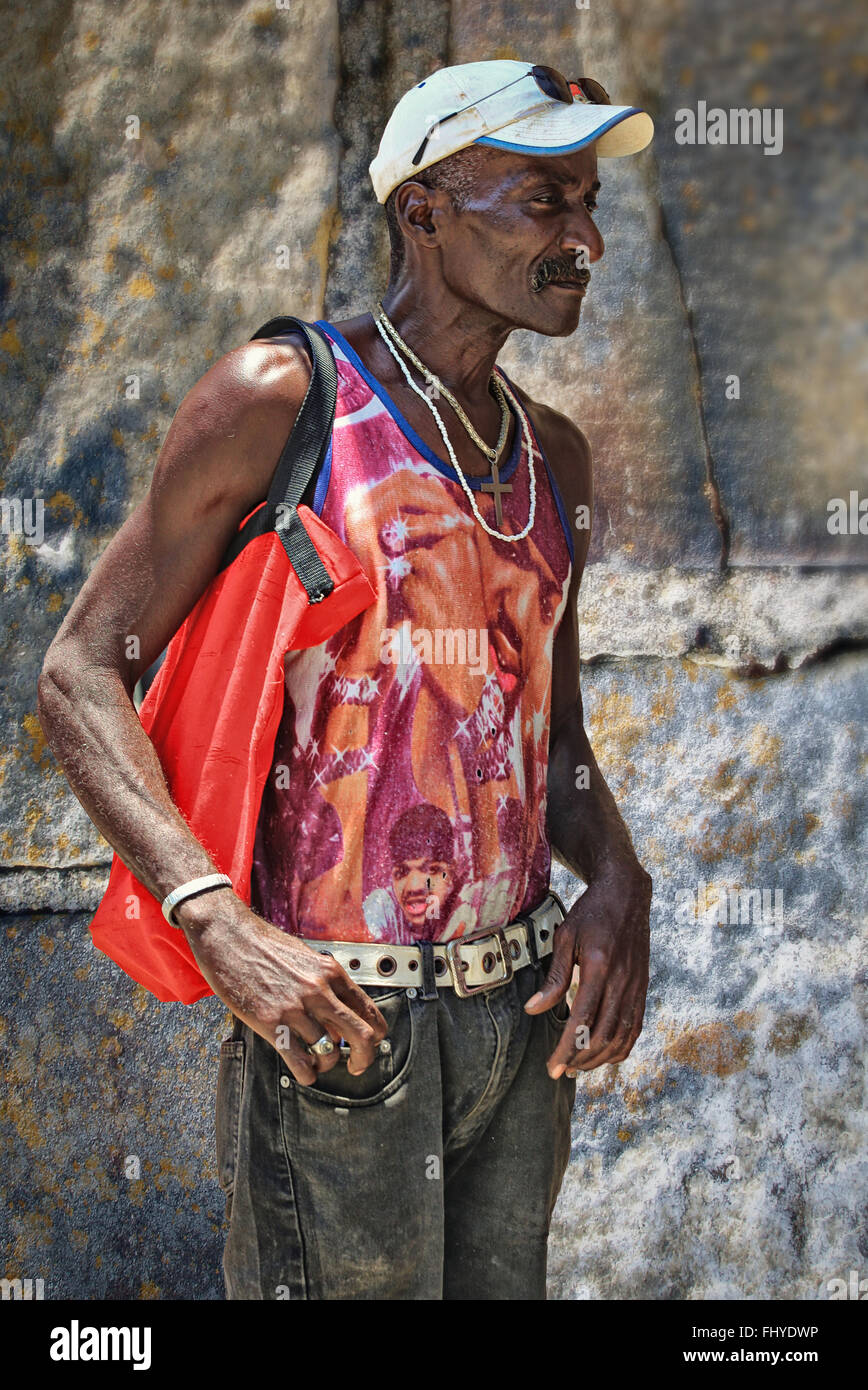 Cuban elderly people High Resolution Stock Photography and Images - Alamy