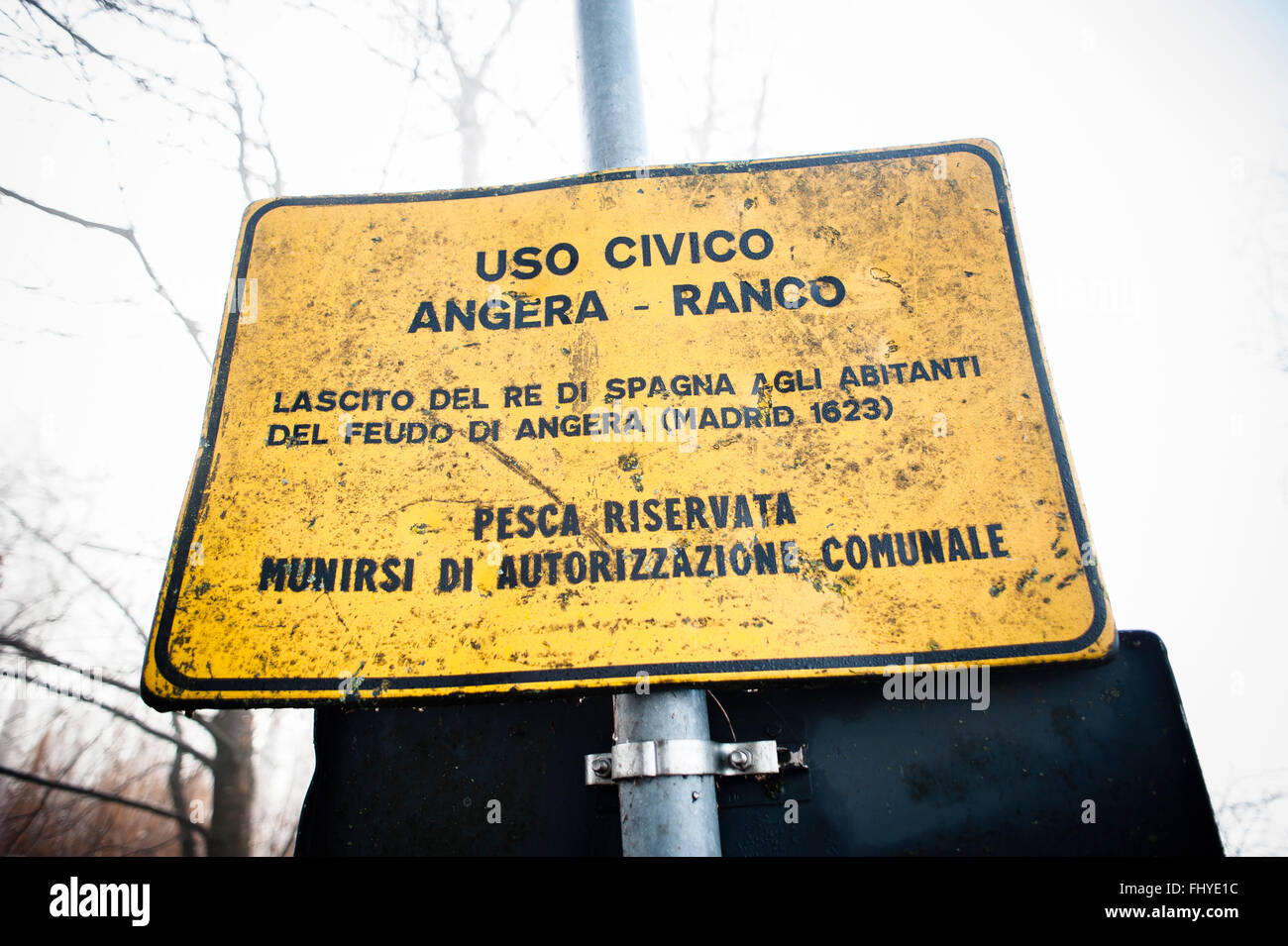 Fishing reserves sign Stock Photo - Alamy