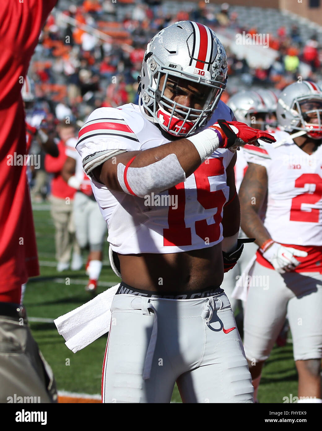 Ohio State Buckeyes running back Ezekiel Elliott (15) is seen during an ...