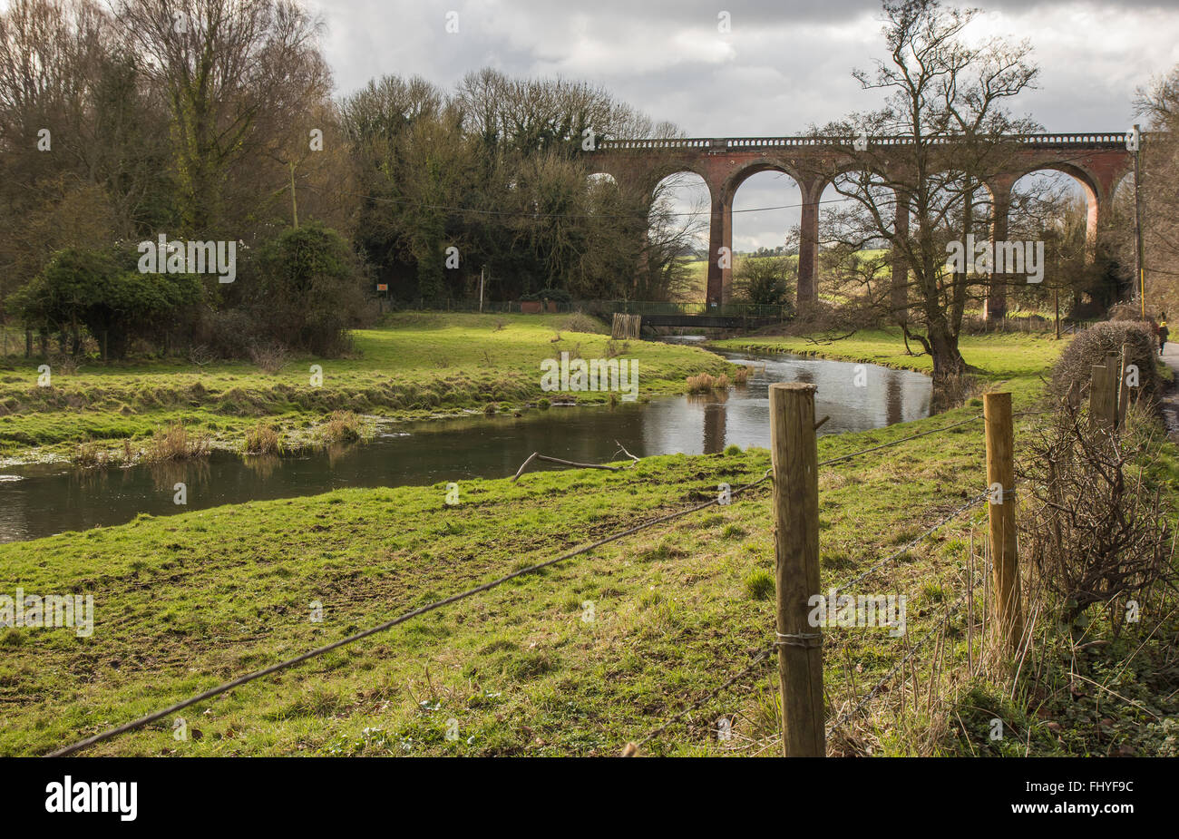 Countryside around the viaduct at Eynsford in the Darenth Valley Stock ...