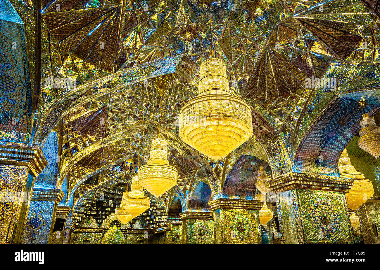 Iran mosque mirror hi-res stock photography and images - Alamy