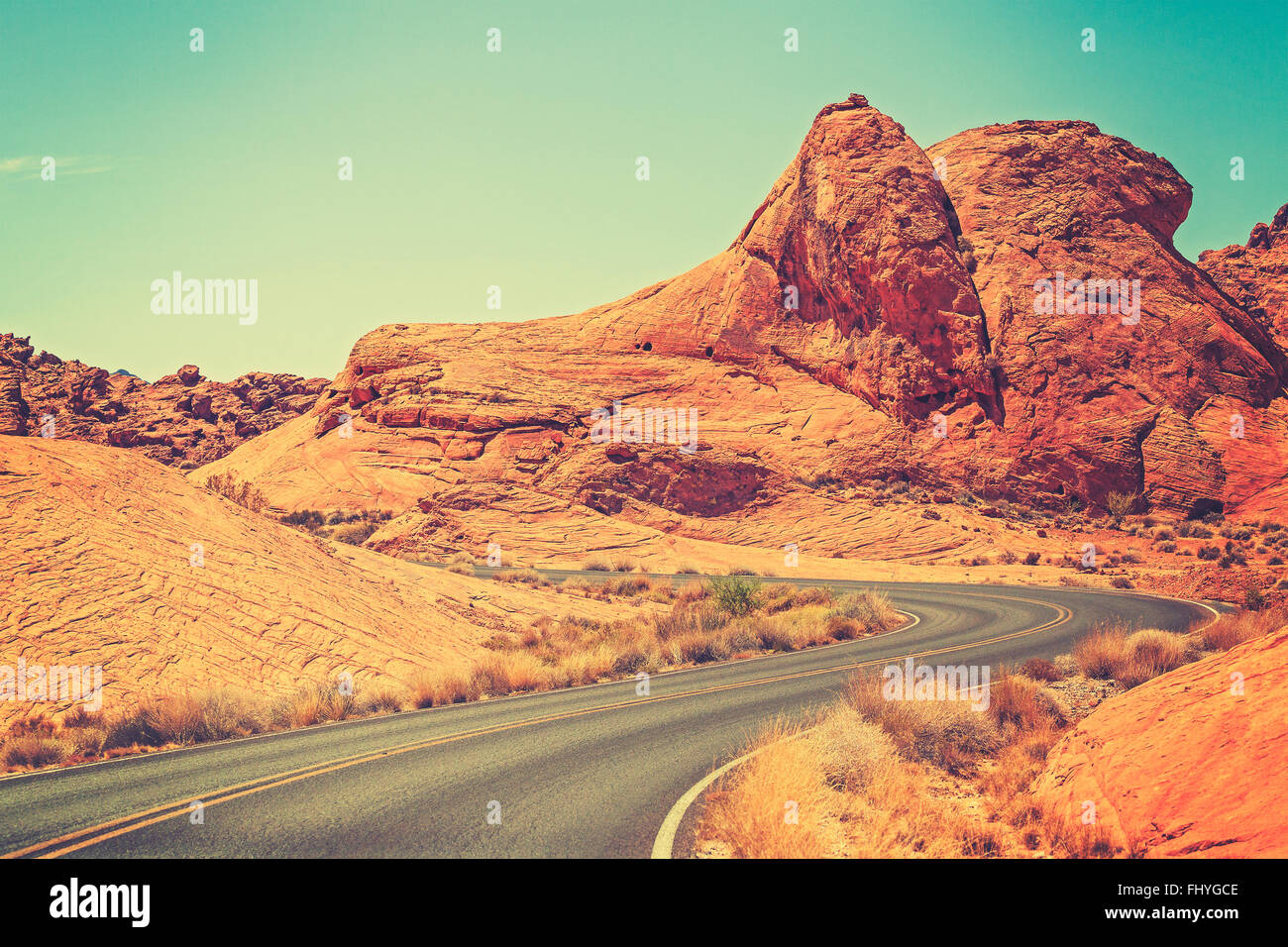Winding road hi-res stock photography and images - Alamy