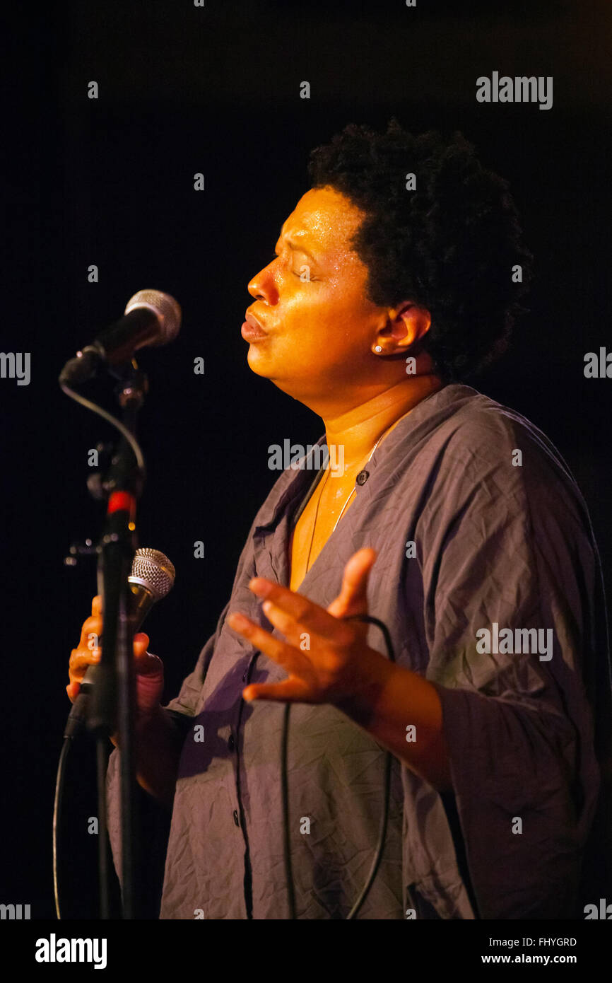 LISA FISCHER sings with GRAND BATON in the Night Club at the MONTERY ...