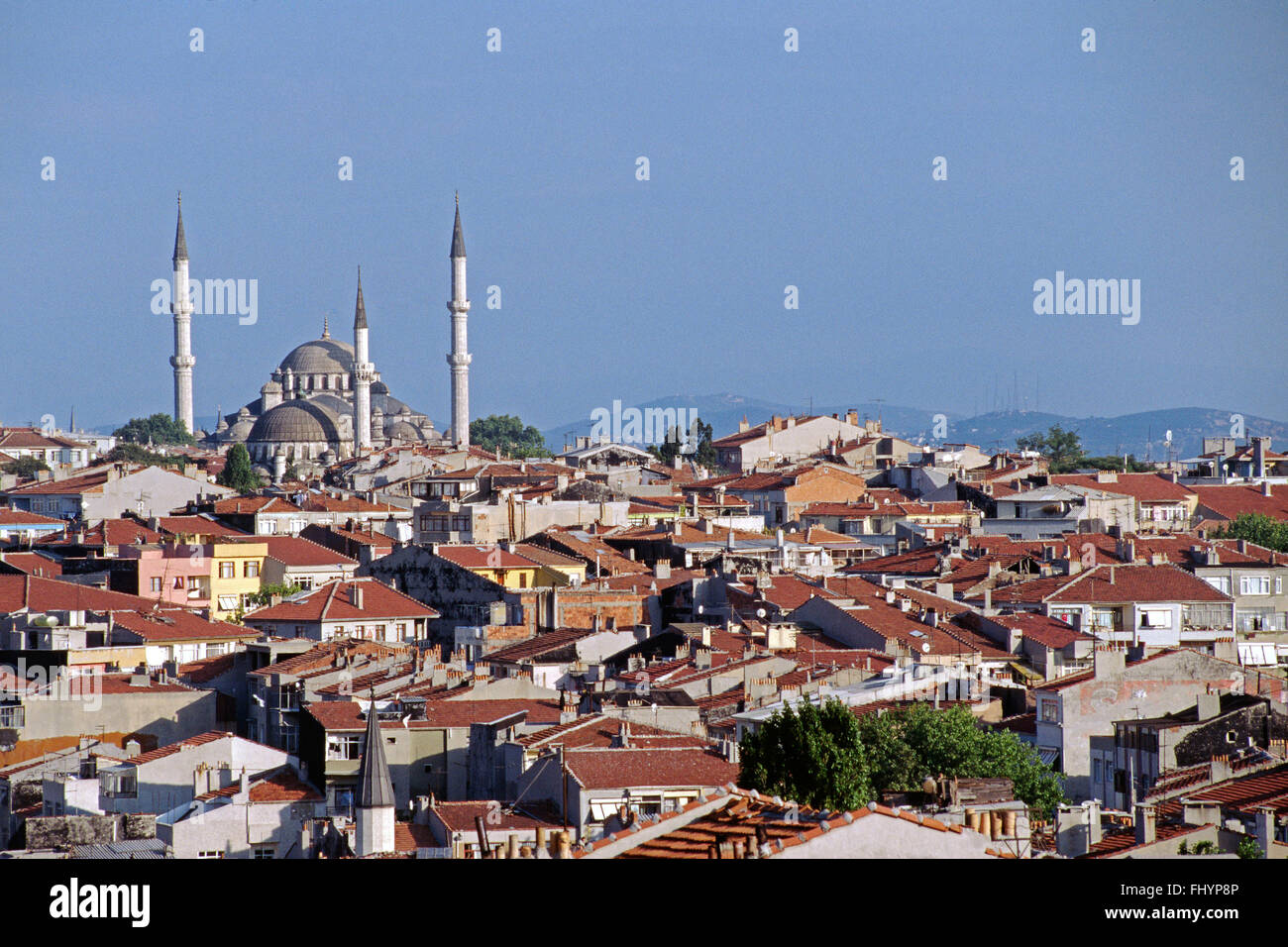 Modern mosques hi-res stock photography and images - Alamy