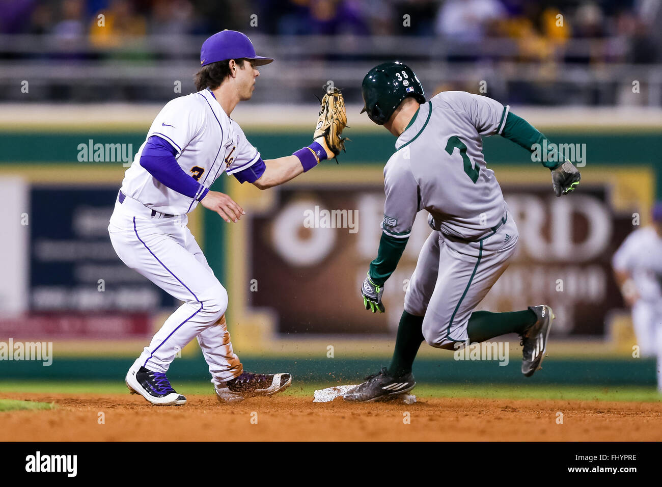 Baton Rouge, LA, USA. 26th Feb, 2016. LSU Tigers infielder Kramer ...