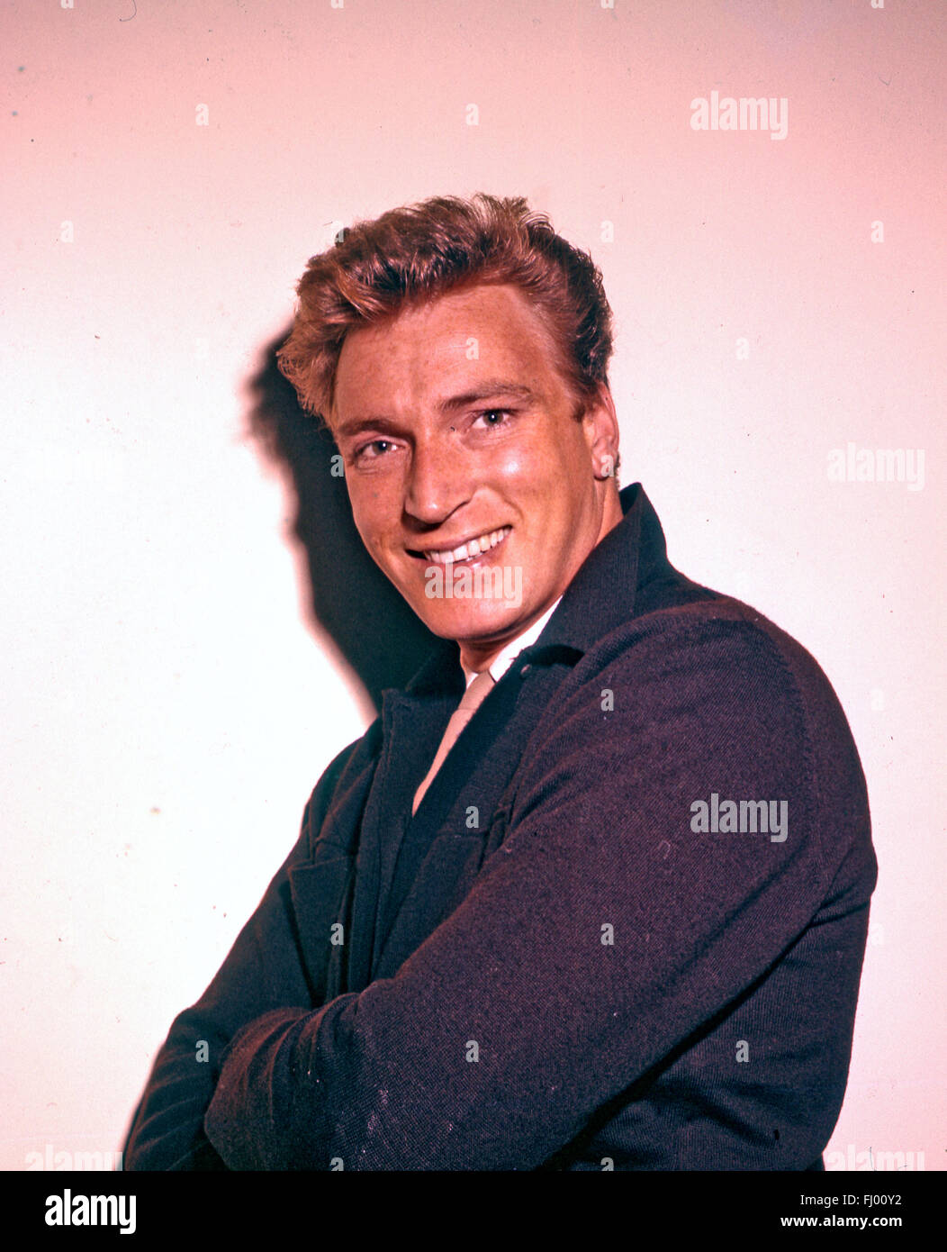 Frank ifield 1960s hi-res stock photography and images - Alamy