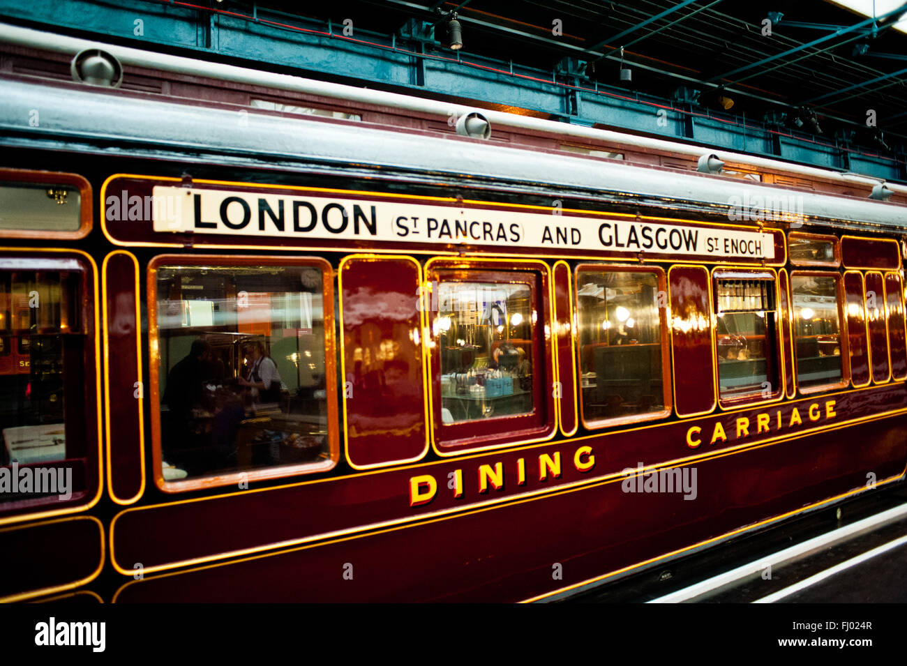 Dining Carriage, National Railway Museum, York Stock Photo - Alamy