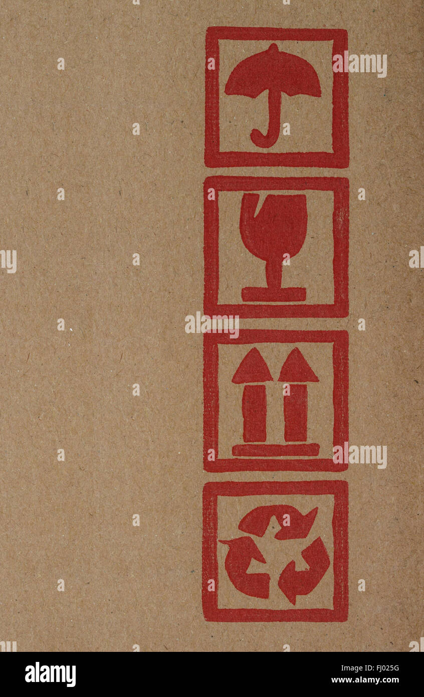 Wet cardboard box hi-res stock photography and images - Alamy