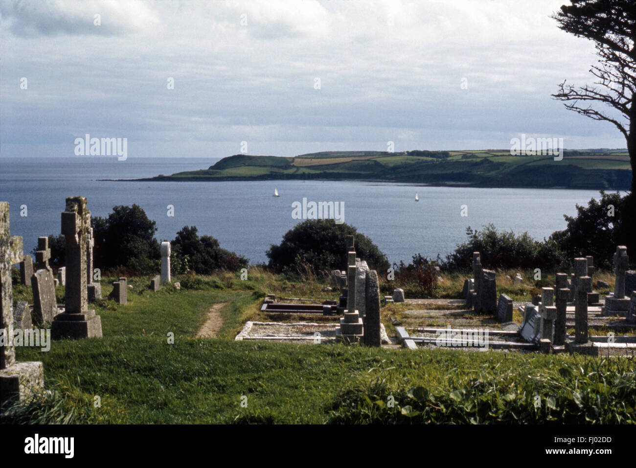 Mawnan Church Cornwall High Resolution Stock Photography and Images - Alamy