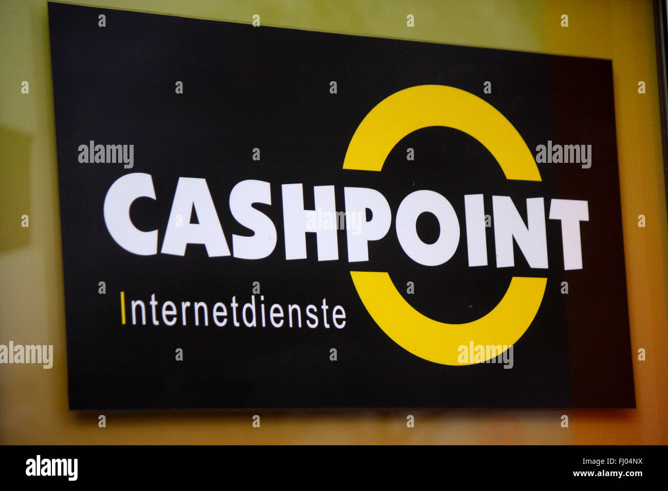 Cashpoint hi-res stock photography and images - Alamy