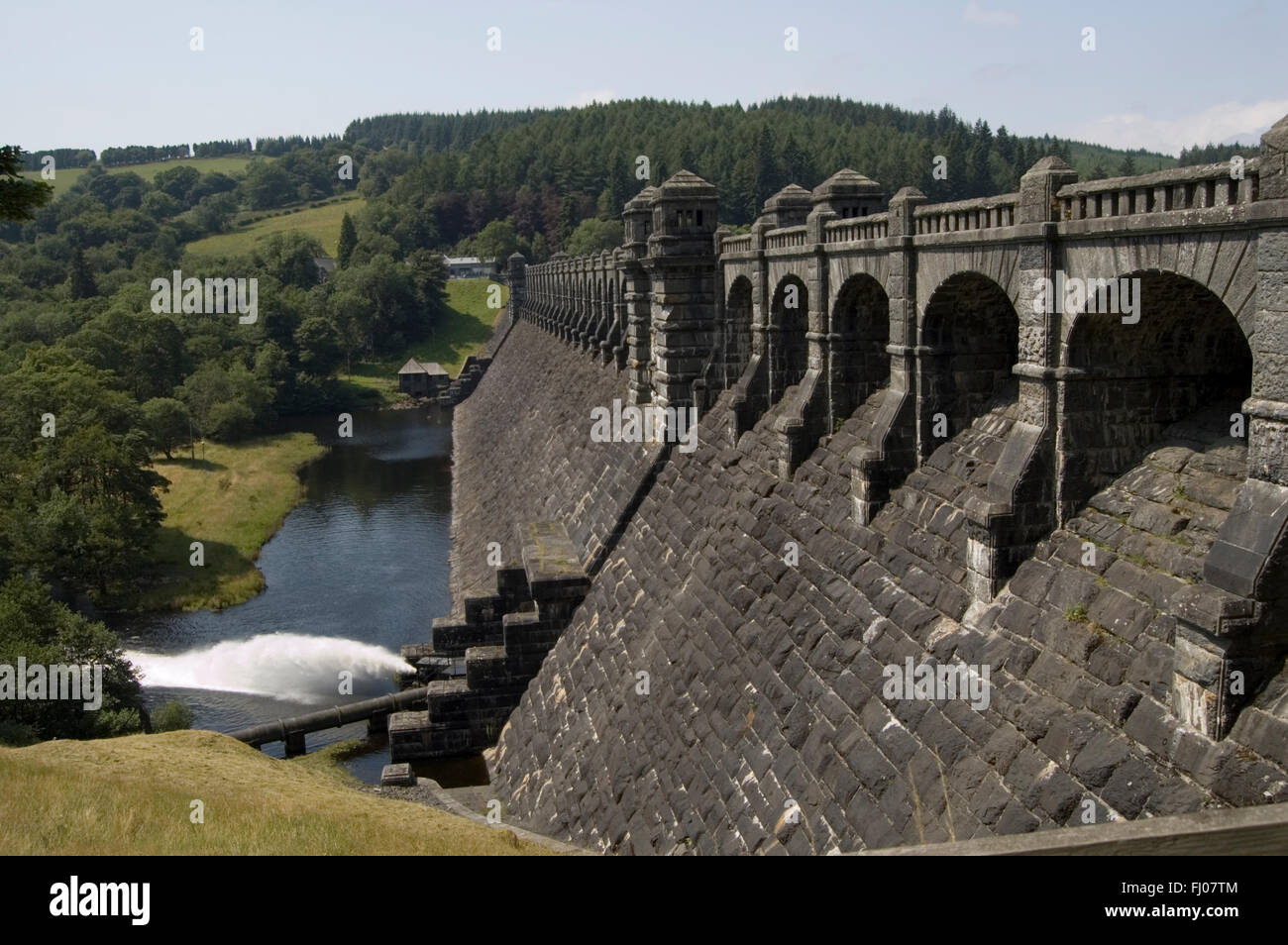 E.WALES;POWYS; LAKE VYRNWY; WALLS OF DAM Stock Photo - Alamy