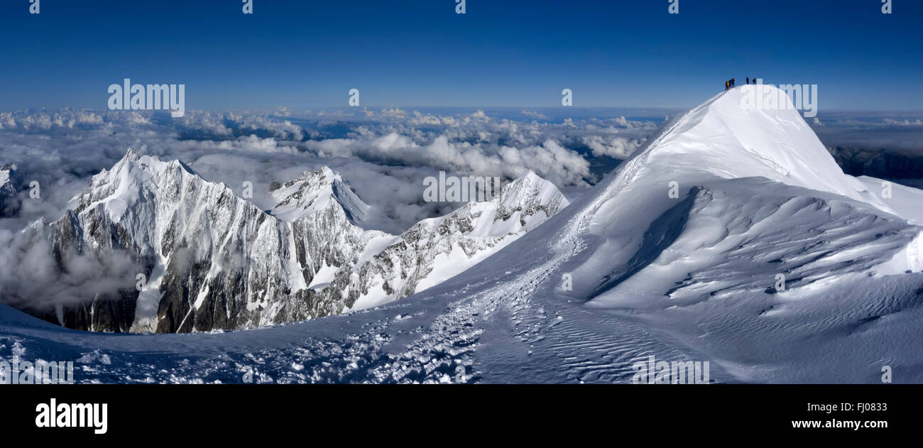 France, Chamonix, mountaineers at Mont Blanc Stock Photo - Alamy