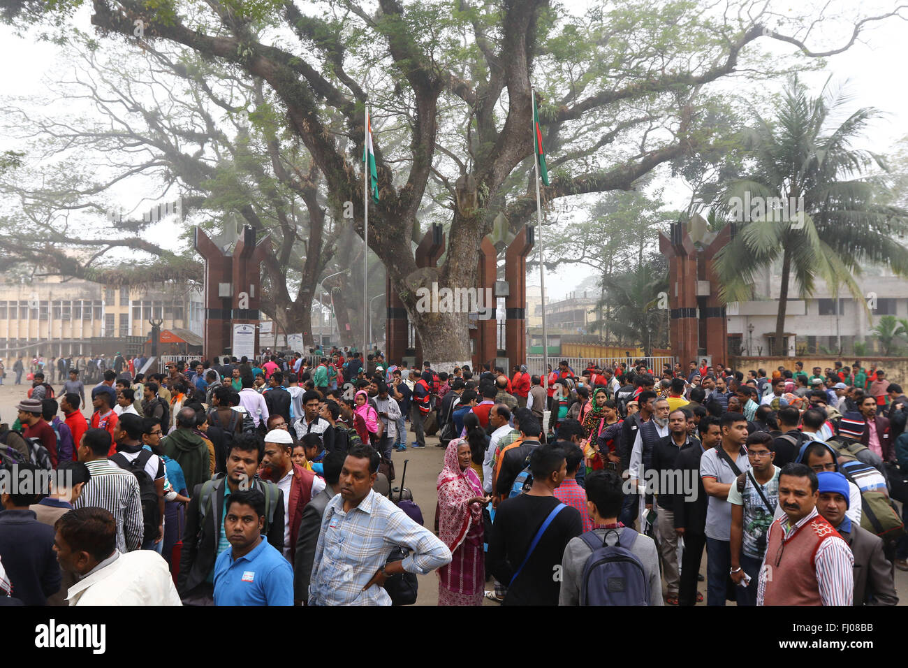 People wait for immigration check border crossings on the no man's land ...