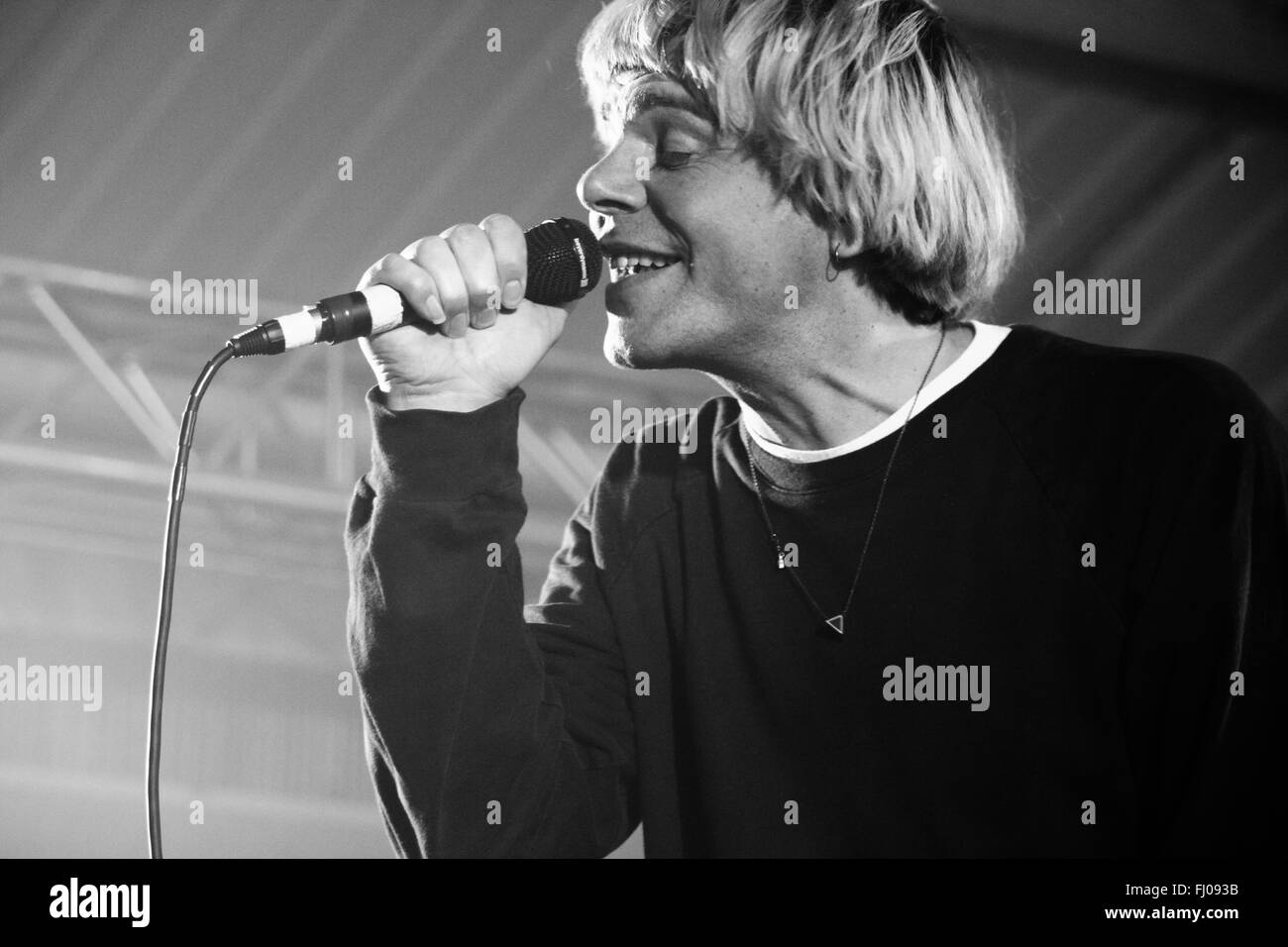 Tim burgess singer hi-res stock photography and images - Alamy