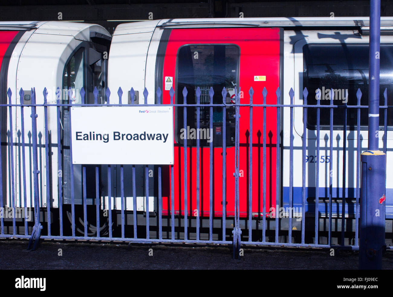In ealing broadway hi-res stock photography and images - Alamy