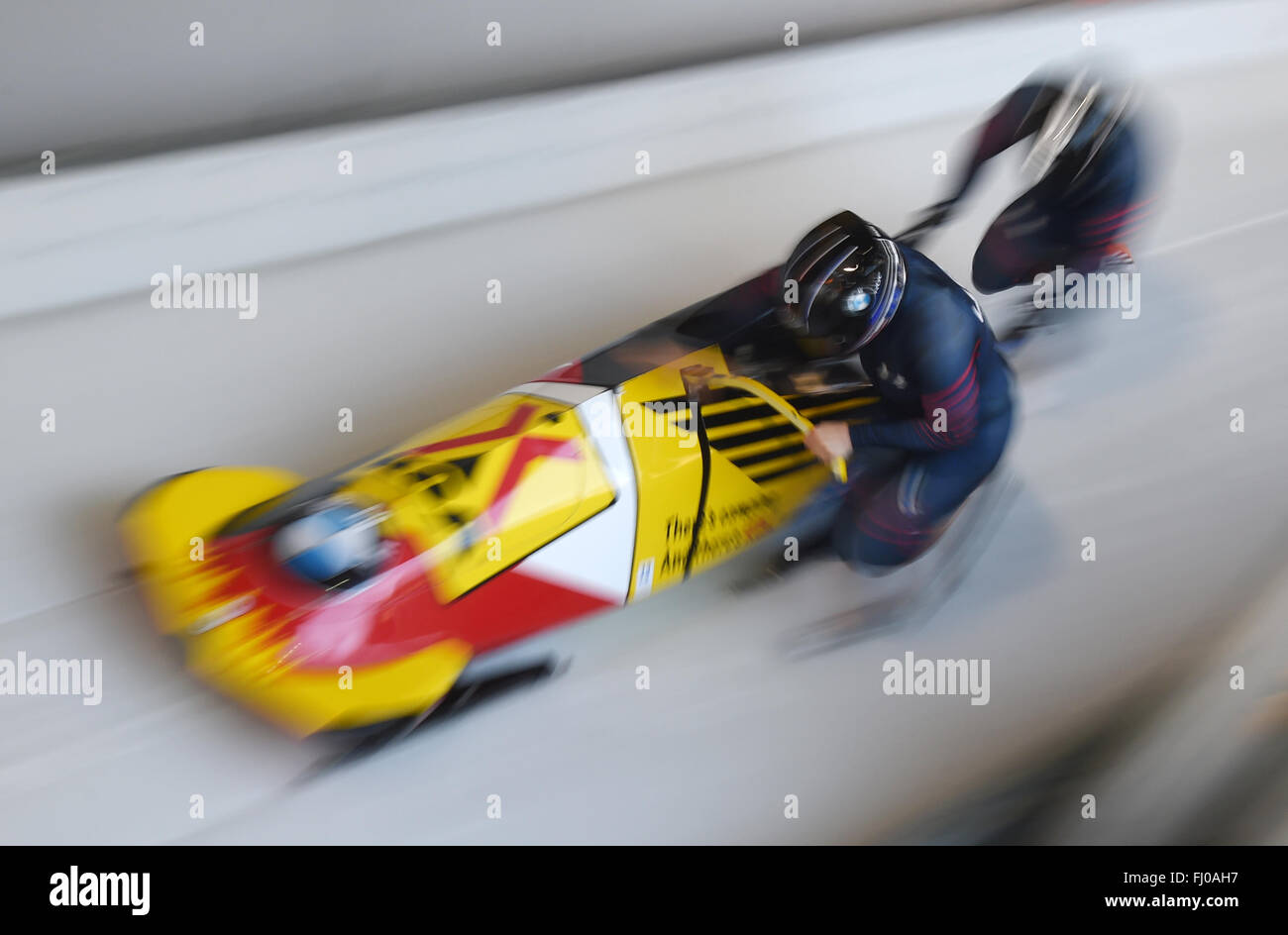Koenigssee, Germany. 27th Feb, 2016. Two bobsledders in action at the ...