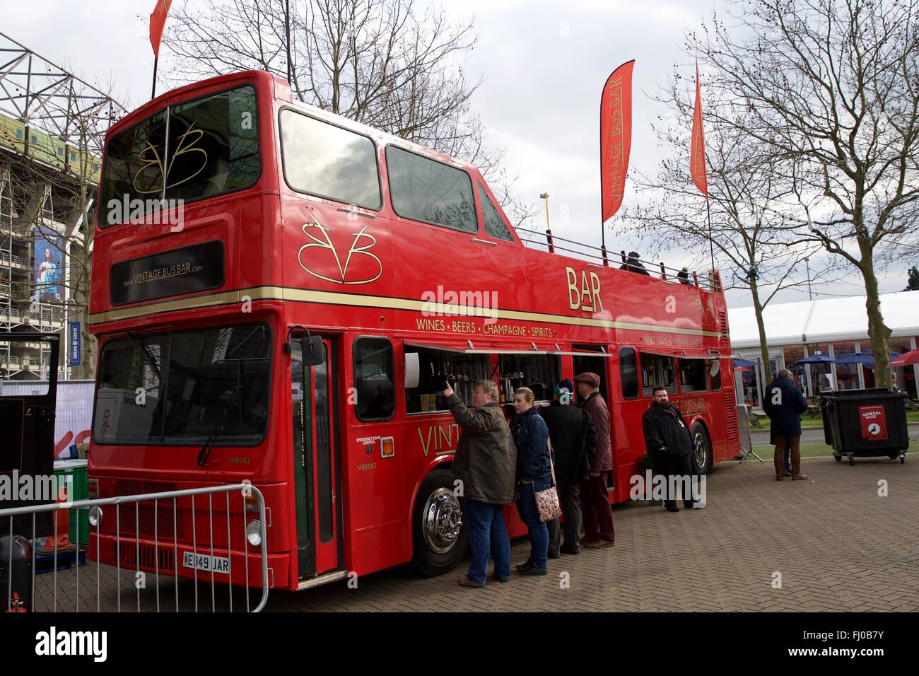 Six championships bus hi-res stock photography and images - Alamy