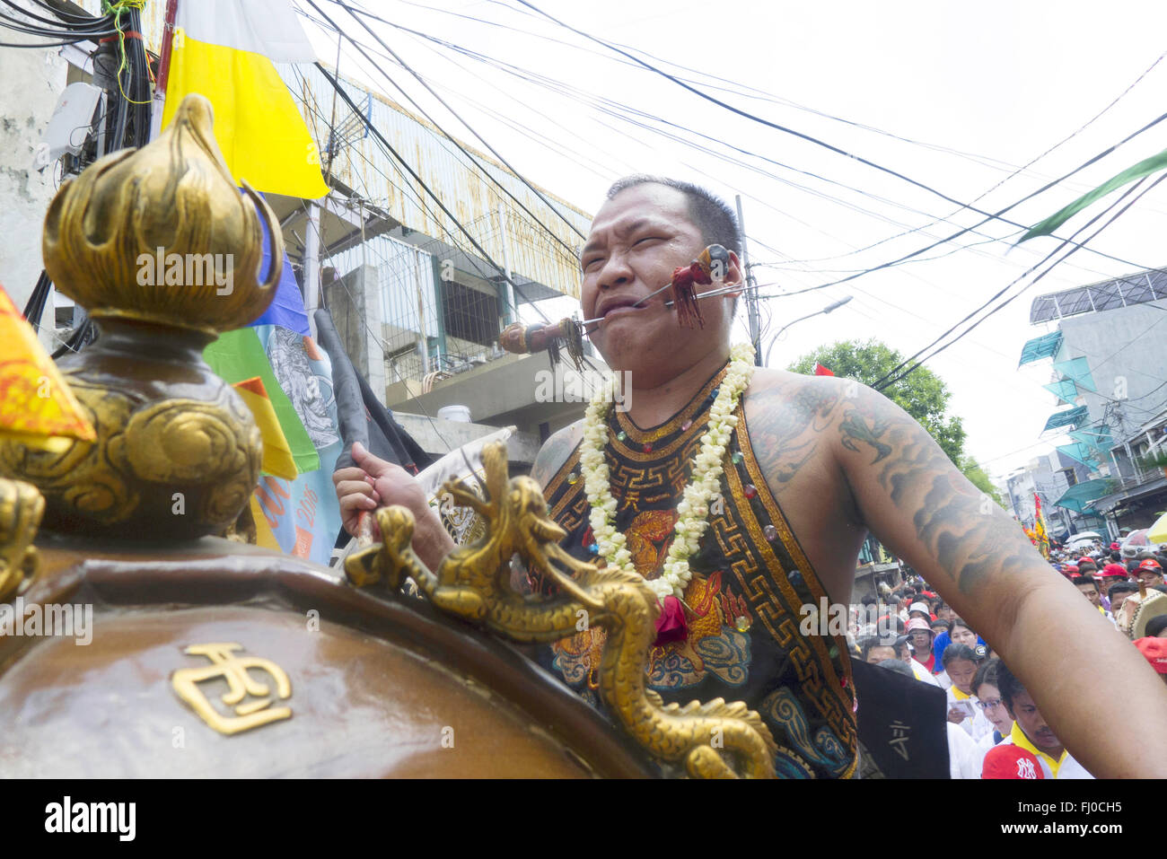 West Jakarta, Indonesia. 21st Feb, 2016. Tatung showed his power in the ...