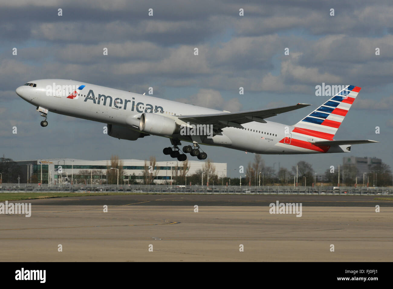 777 200 hi-res stock photography and images - Alamy