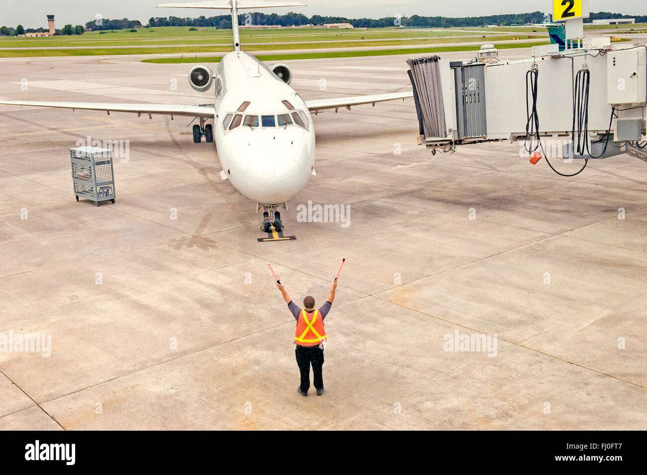 Airliner Taxiing In Stock Photo - Alamy