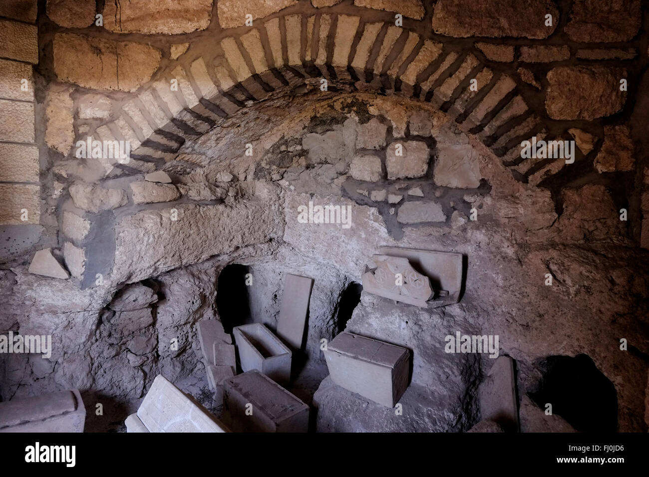 Burial Catacomb High Resolution Stock Photography and Images - Alamy