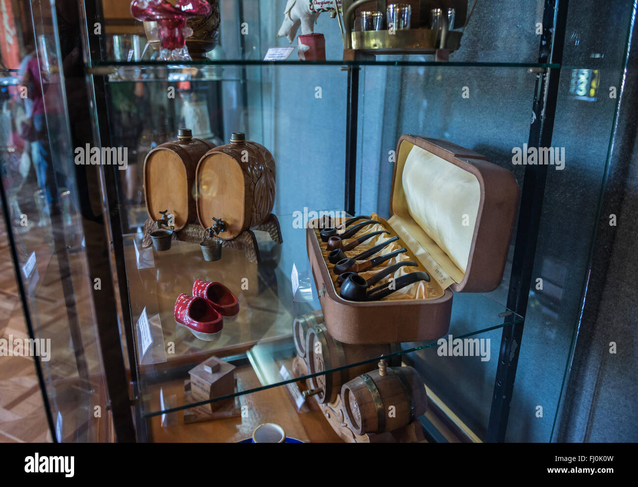Joseph stalin pipe hi-res stock photography and images - Alamy