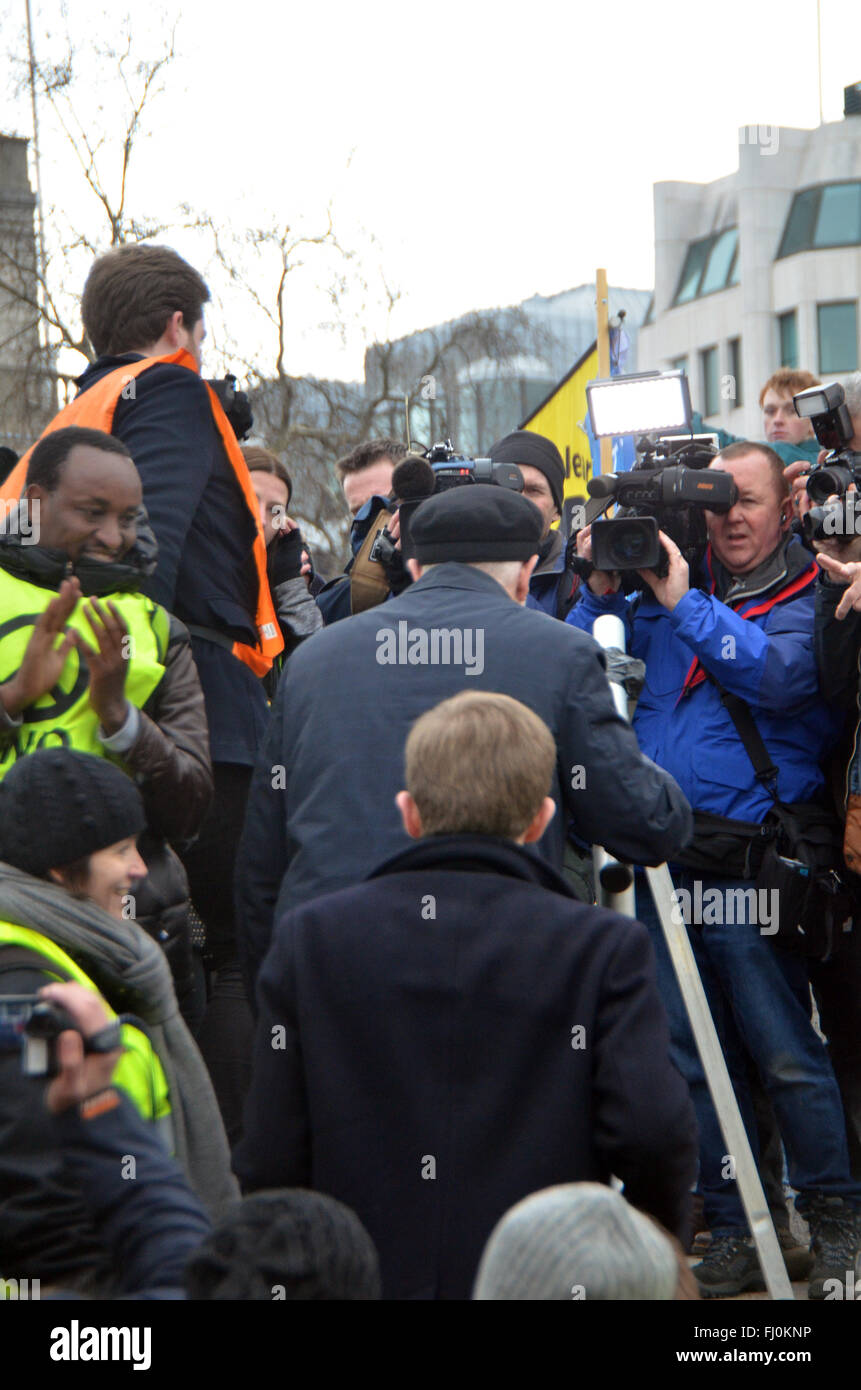 Jeremy corby crowd hi-res stock photography and images - Alamy
