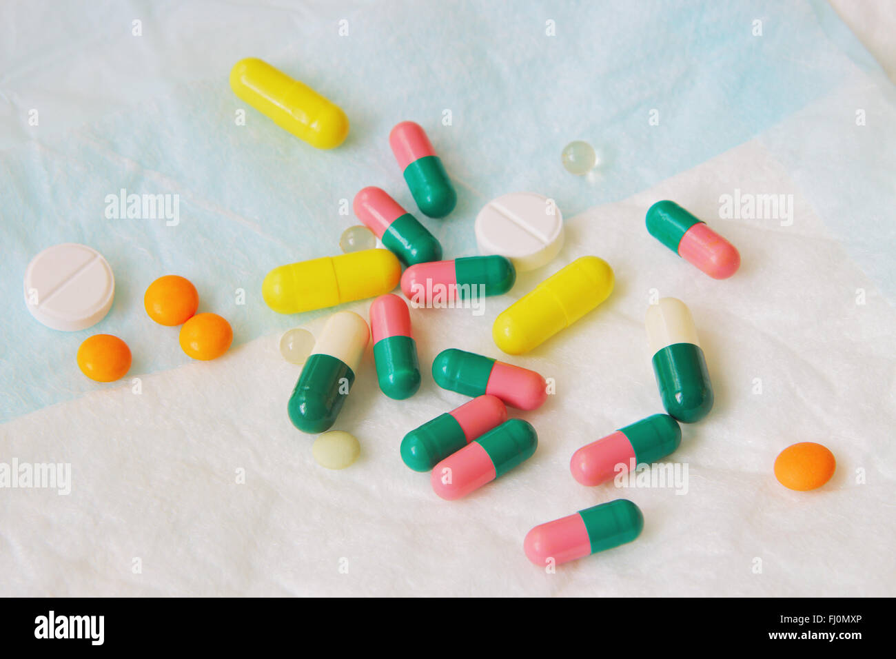 Medical sheet hi-res stock photography and images - Alamy