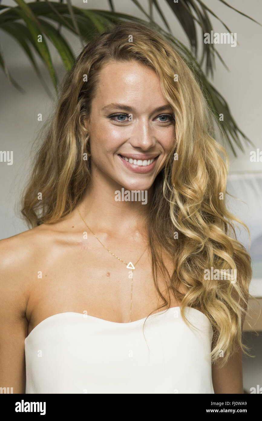 Sports Illustrated Press Conference with swimsuit models Chanel Inman ...