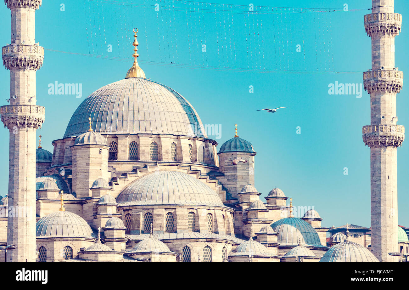 New Mosque Istanbul Stock Photo - Alamy