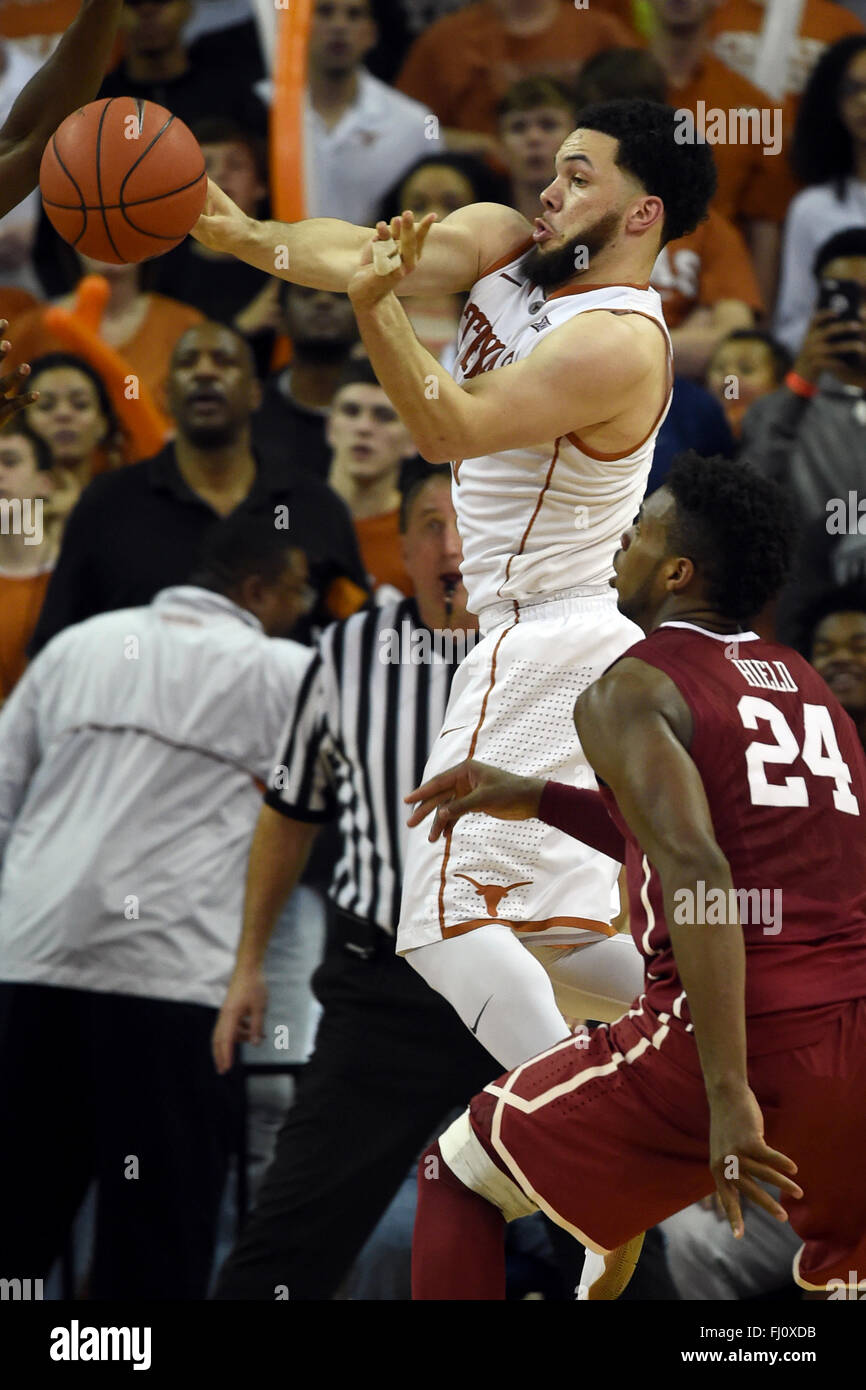 Feb 27, 2016. Javan Felix #3 of the Texas Longhorns in action vs the ...