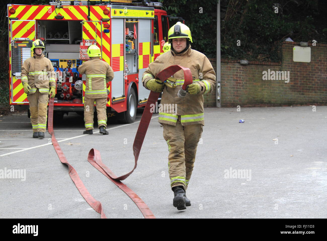 Sevenoaks, Kent, UK. 26th Feb, 2016. Five fire engines, around 25 ...