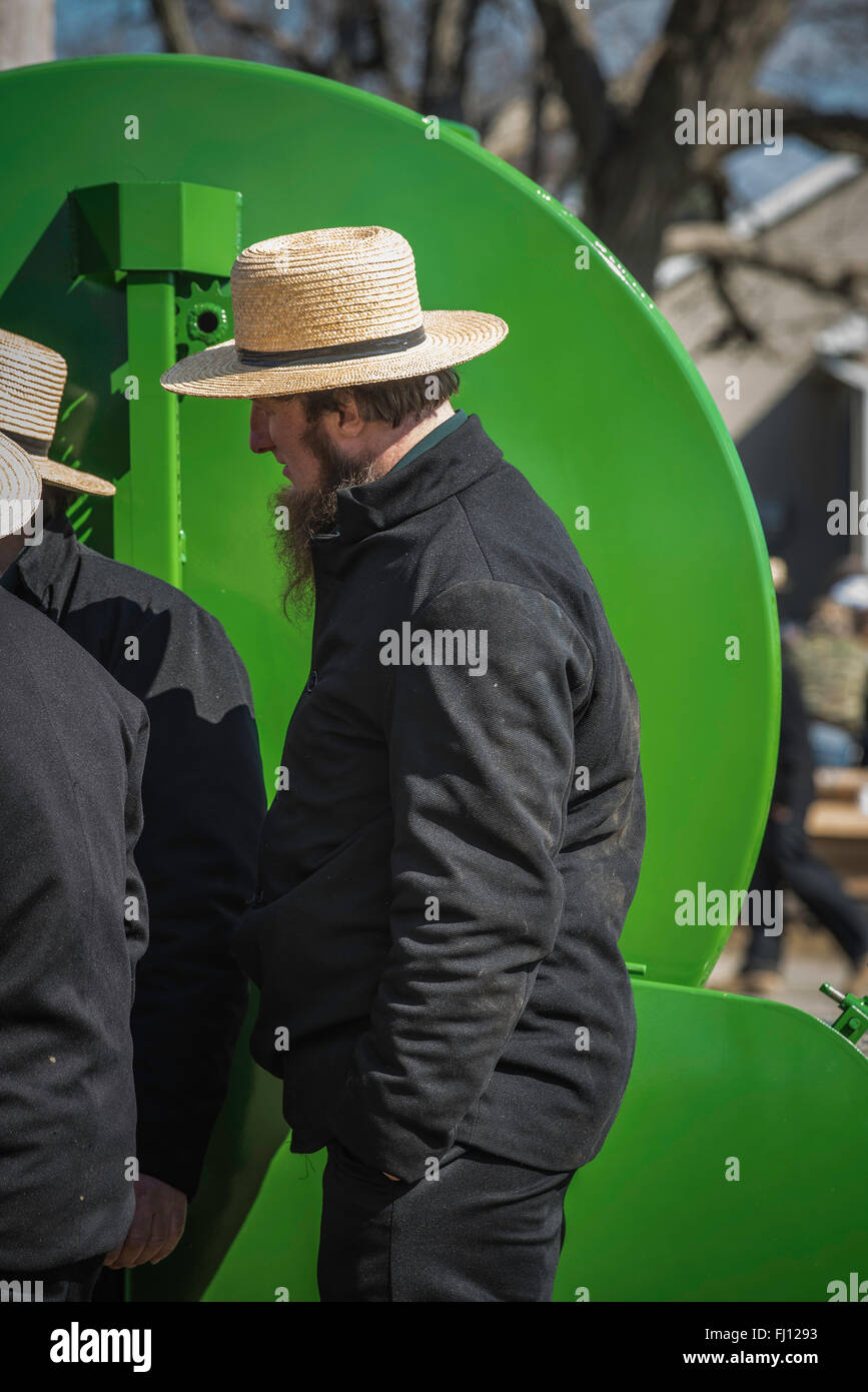 Lancaster, Pennsylvania, US. 27th Feb, 2016. Amish Mud Sale, held every ...