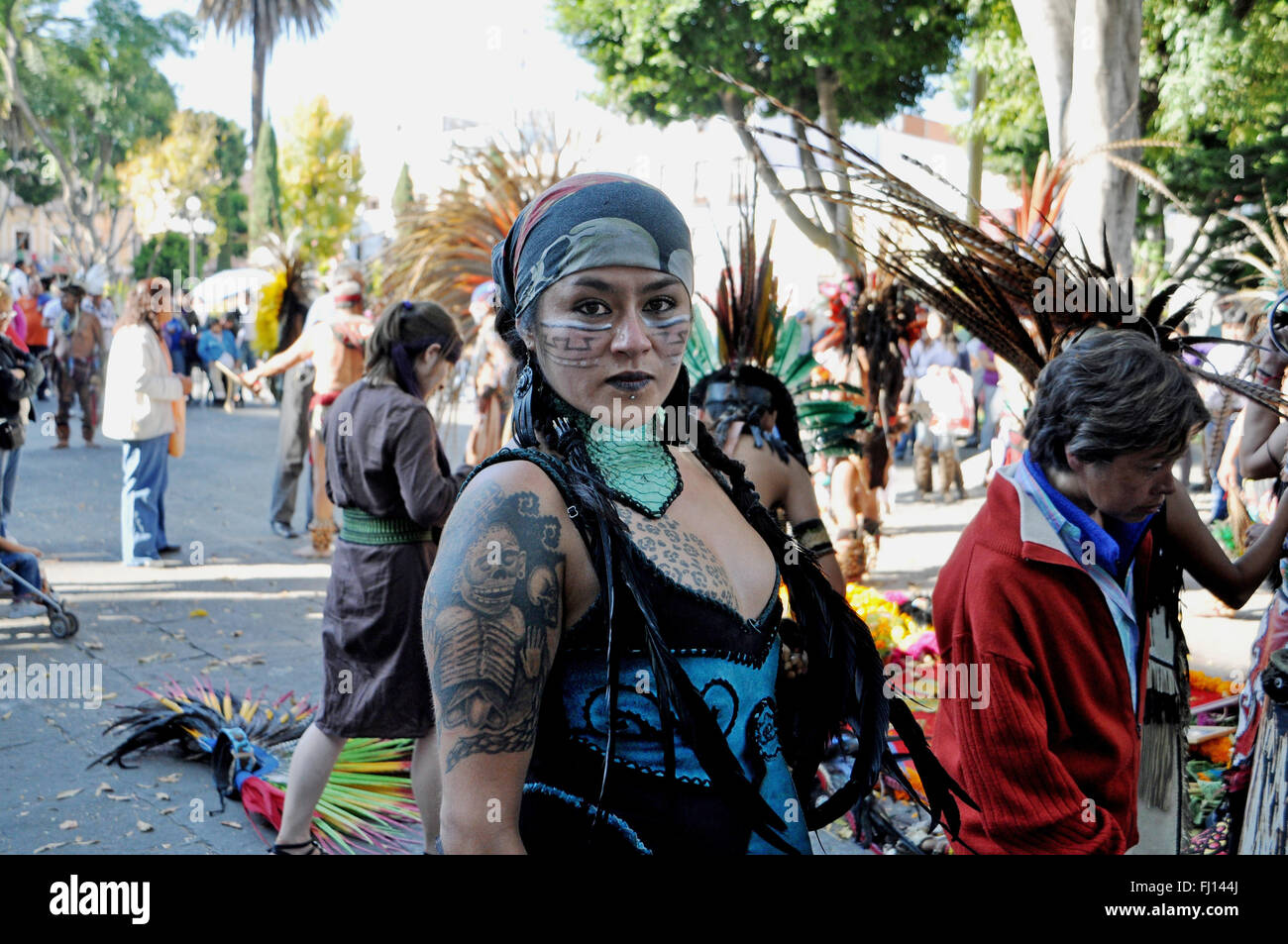 Mayan Indian Dancer in Mexico Stock Photo - Alamy