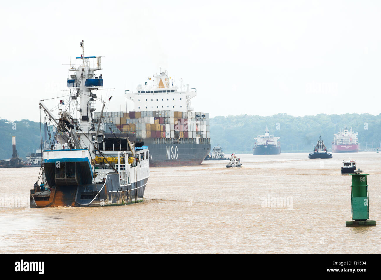 Panama canal shipping lanes hi-res stock photography and images - Alamy