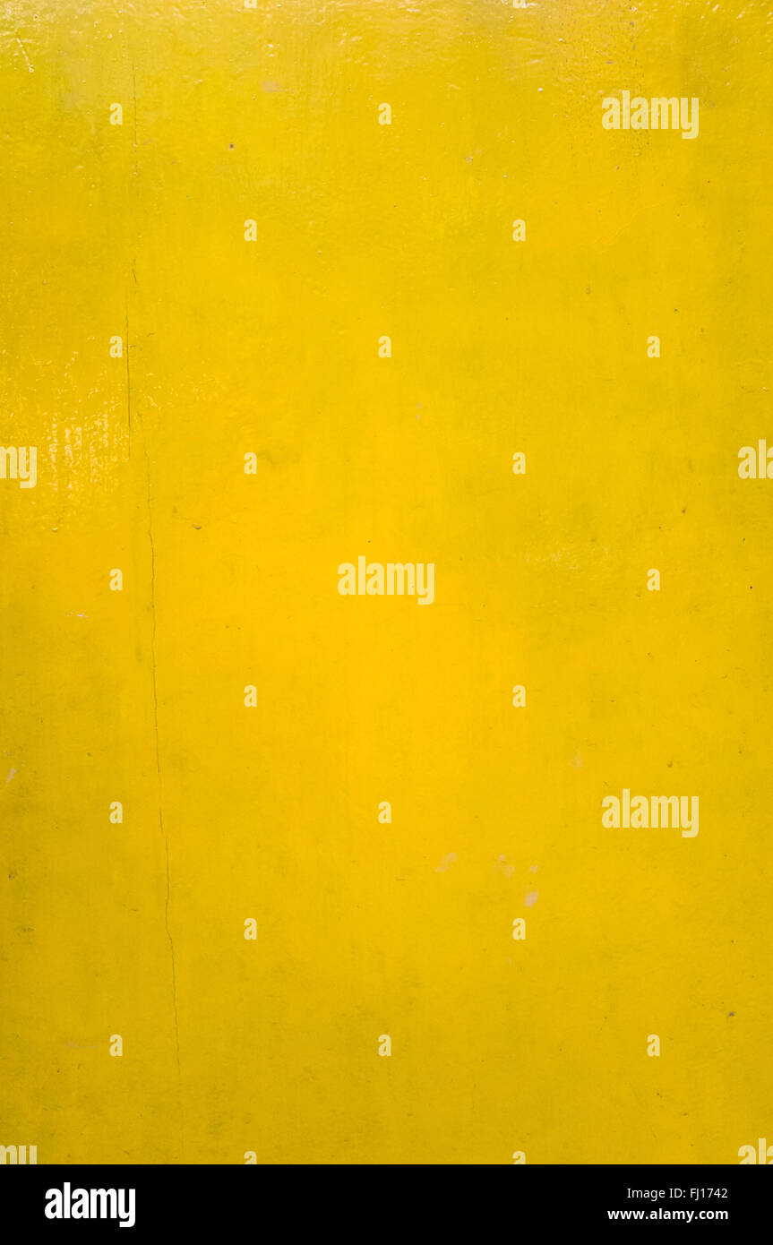 Vintage wall wallpaper yellow hi-res stock photography and images - Alamy