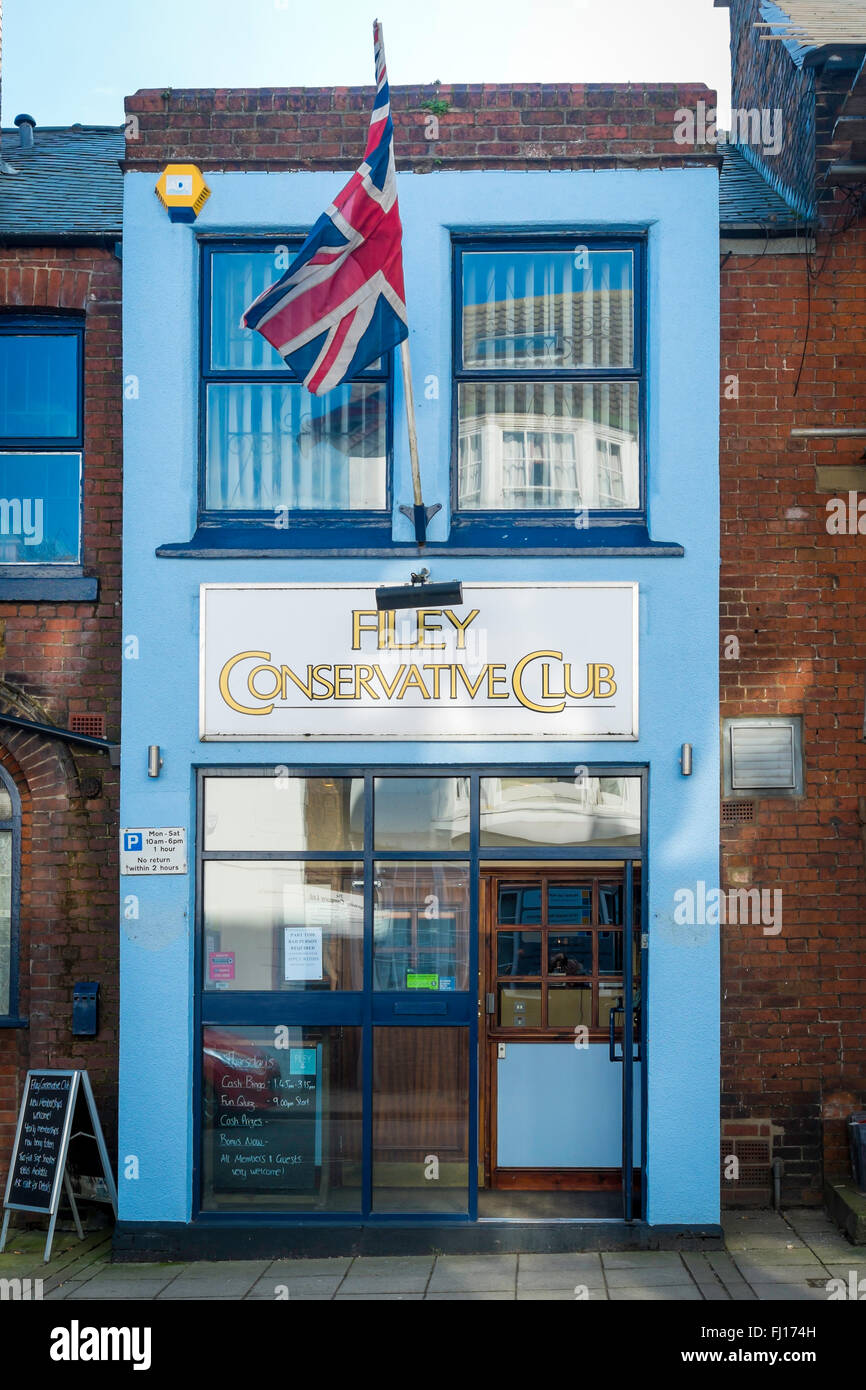 Conservative club building hi-res stock photography and images - Alamy