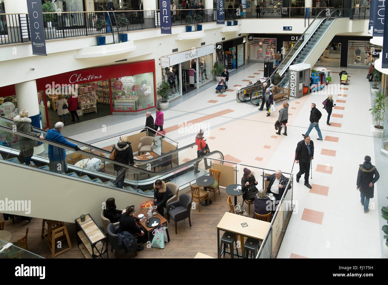 Brunswick shopping centre scarborough north hi-res stock photography ...