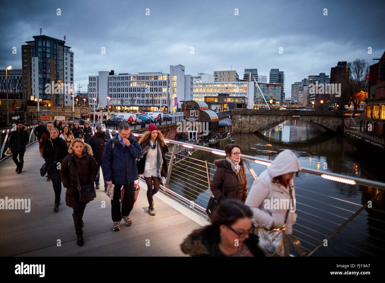 Spinningfields apartments Manchester Leftbank development pedestrian ...