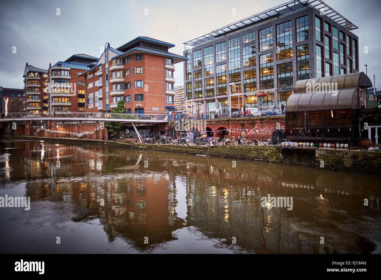 Spinningfields apartments Manchester Leftbank development pedestrian ...