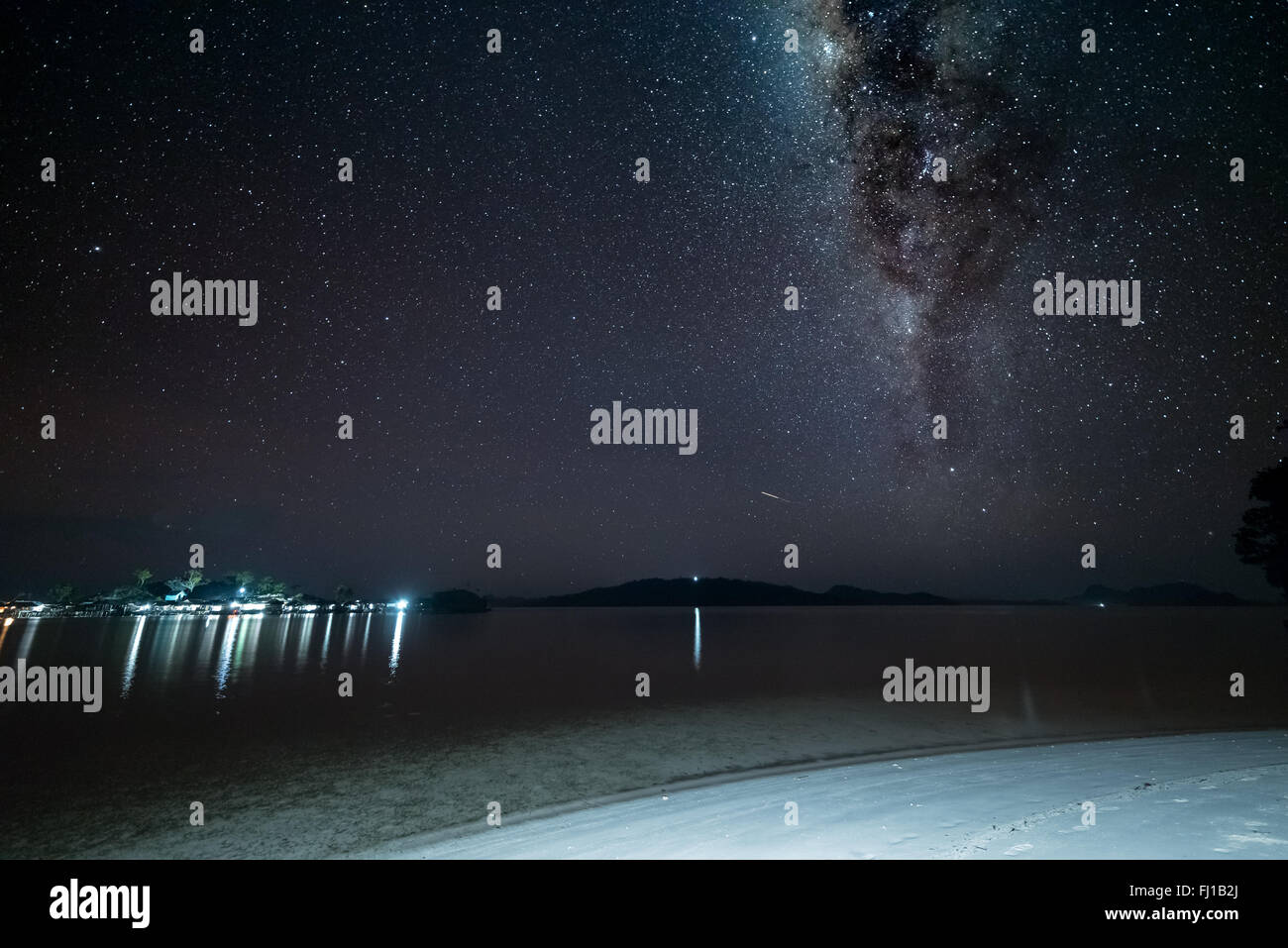 Gorgeous bright Milky Way and starry sky viewed from the remote Malenge ...
