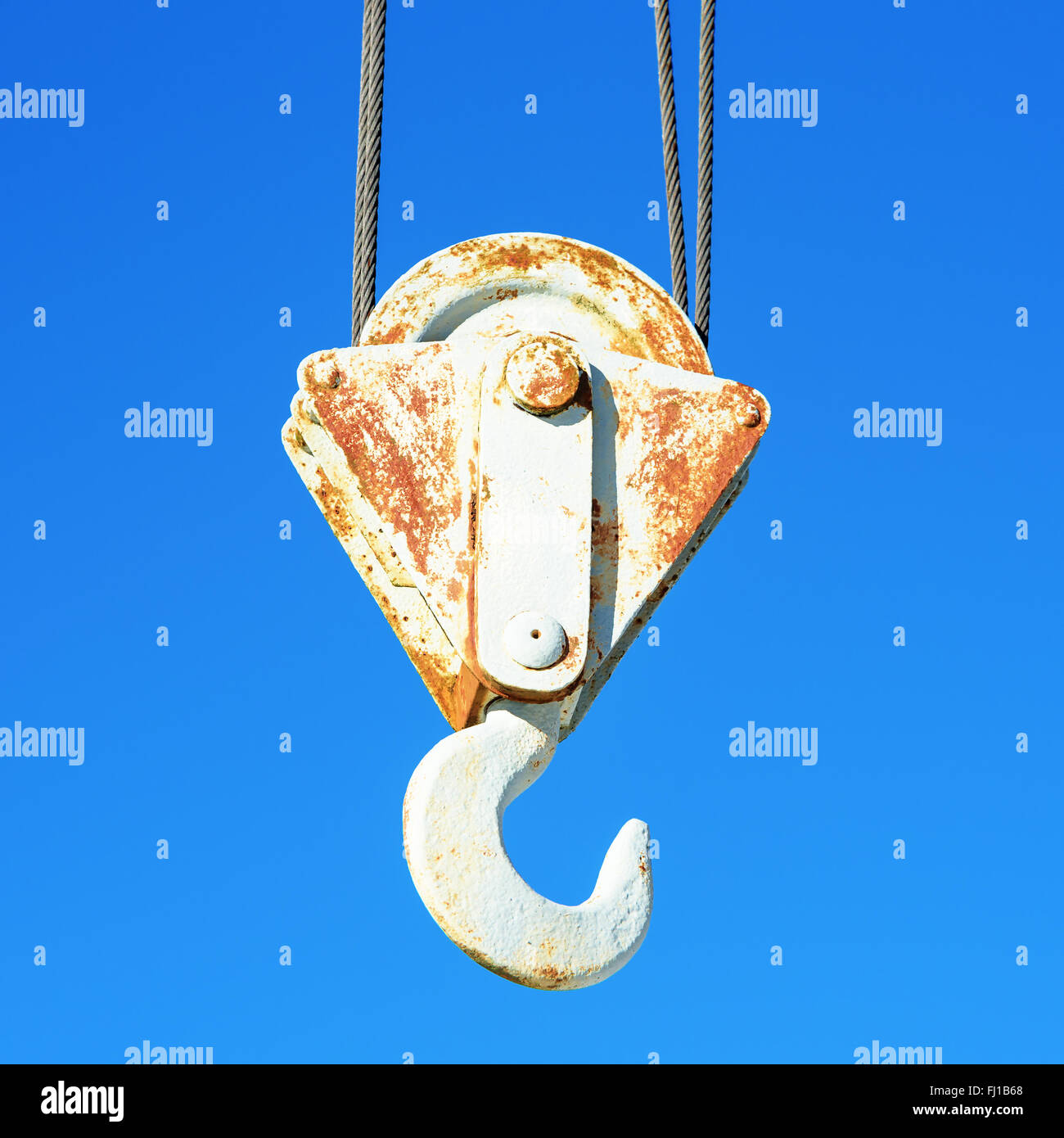 Crane hook block hi-res stock photography and images - Alamy