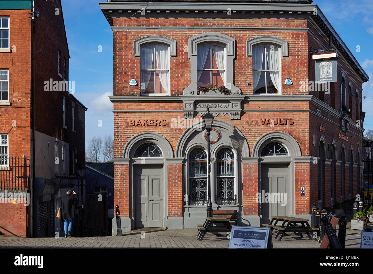 Stockport market hall Market bazaar vendor trader traders independent ...