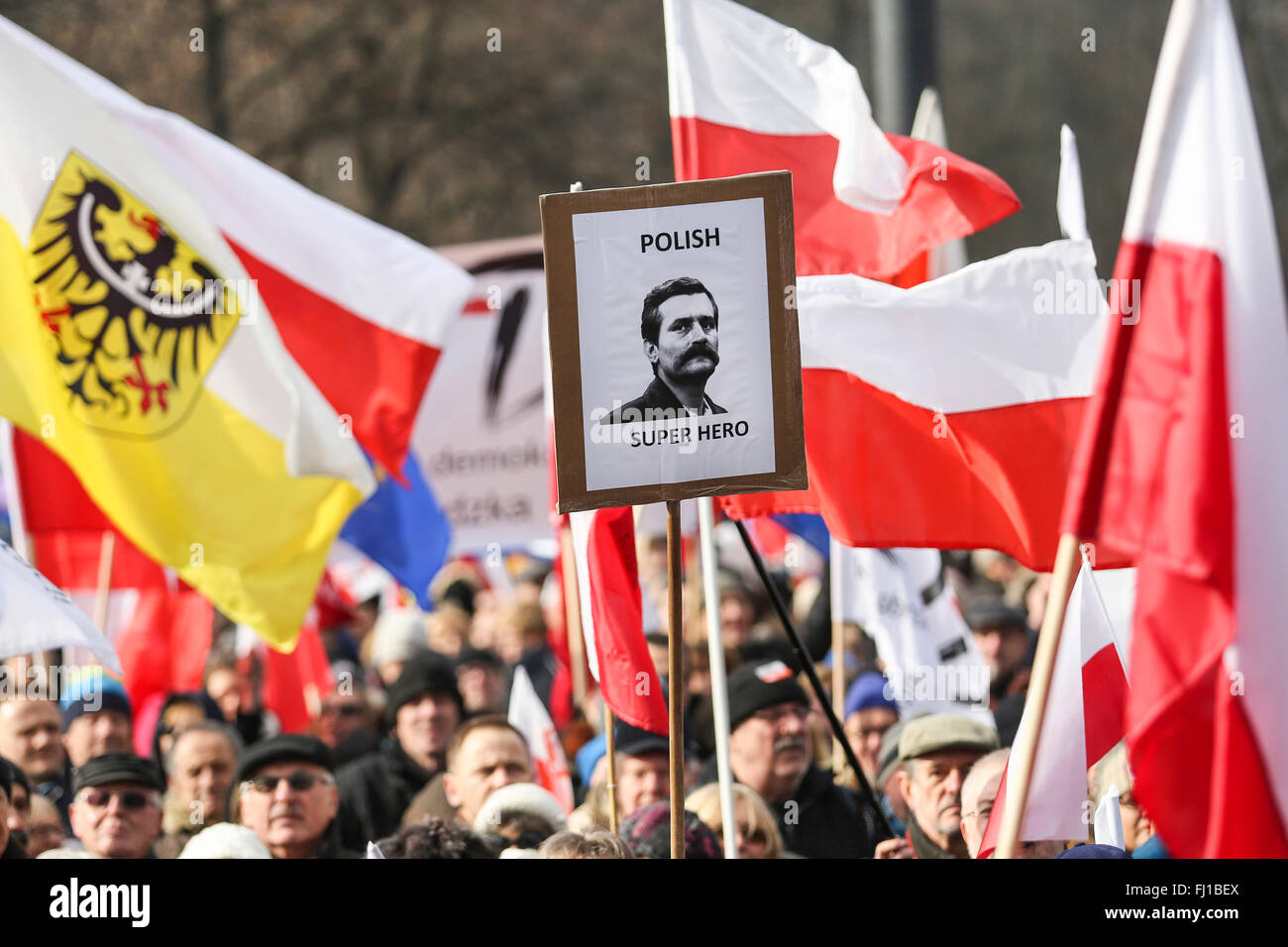 Warsaw, Poland. 27th Feb, 2016. A banner with Lech Walesa. About 80.000 ...