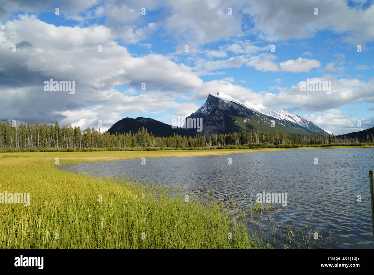 Vermillion Lakes, Banff National Park, Canada Stock Photo - Alamy