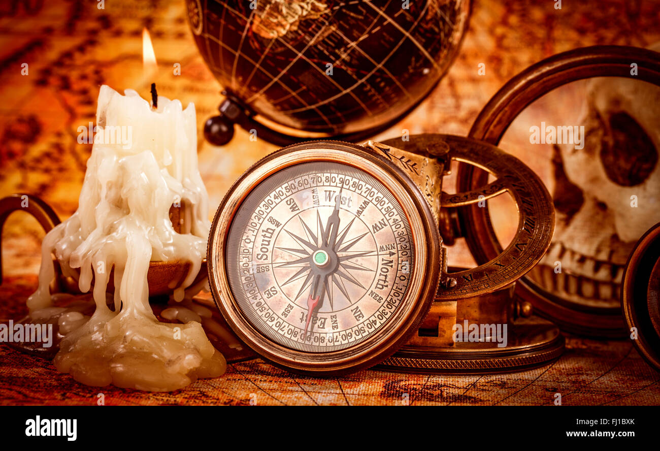 Nautical world map hi-res stock photography and images - Alamy