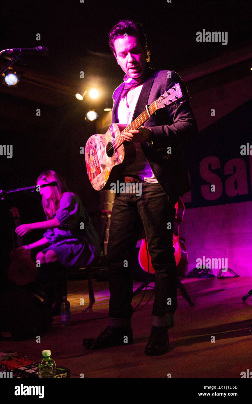 Adam cohen hi-res stock photography and images - Alamy